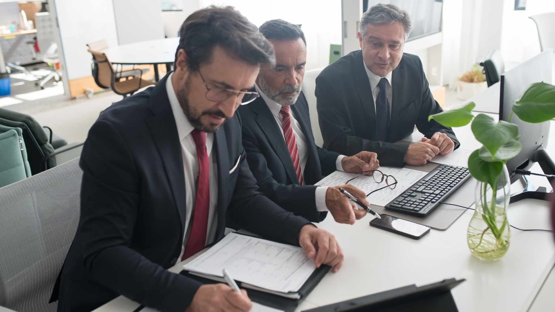 Top 10 Best Banks in UAE - UAE Business Blog