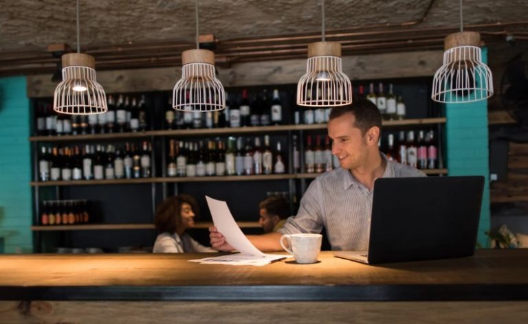 Alcohol License Dubai: What You Need to Know? - UAE Business Blog